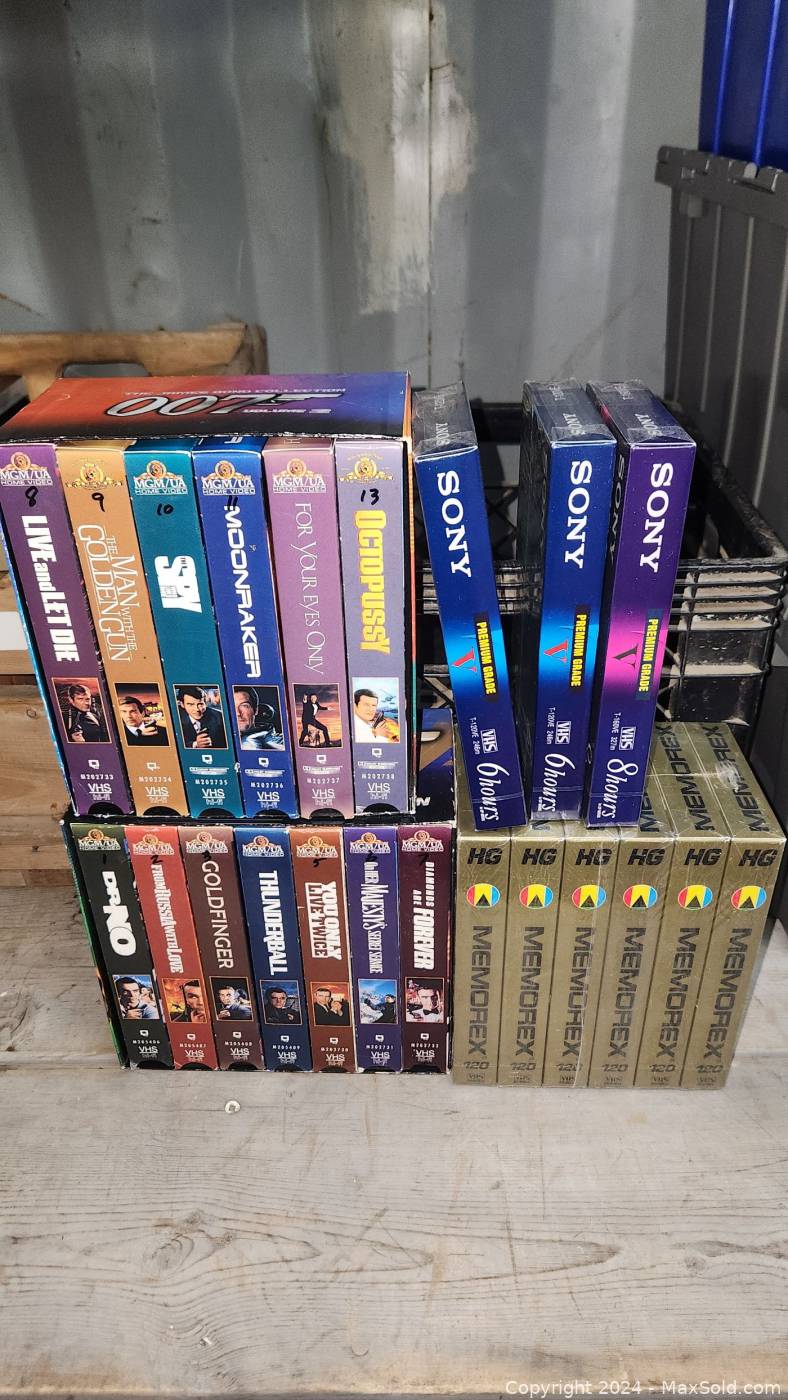 007 VHS Box Set with Numbered Tapes and Empty Recordable VHS Tapes ...