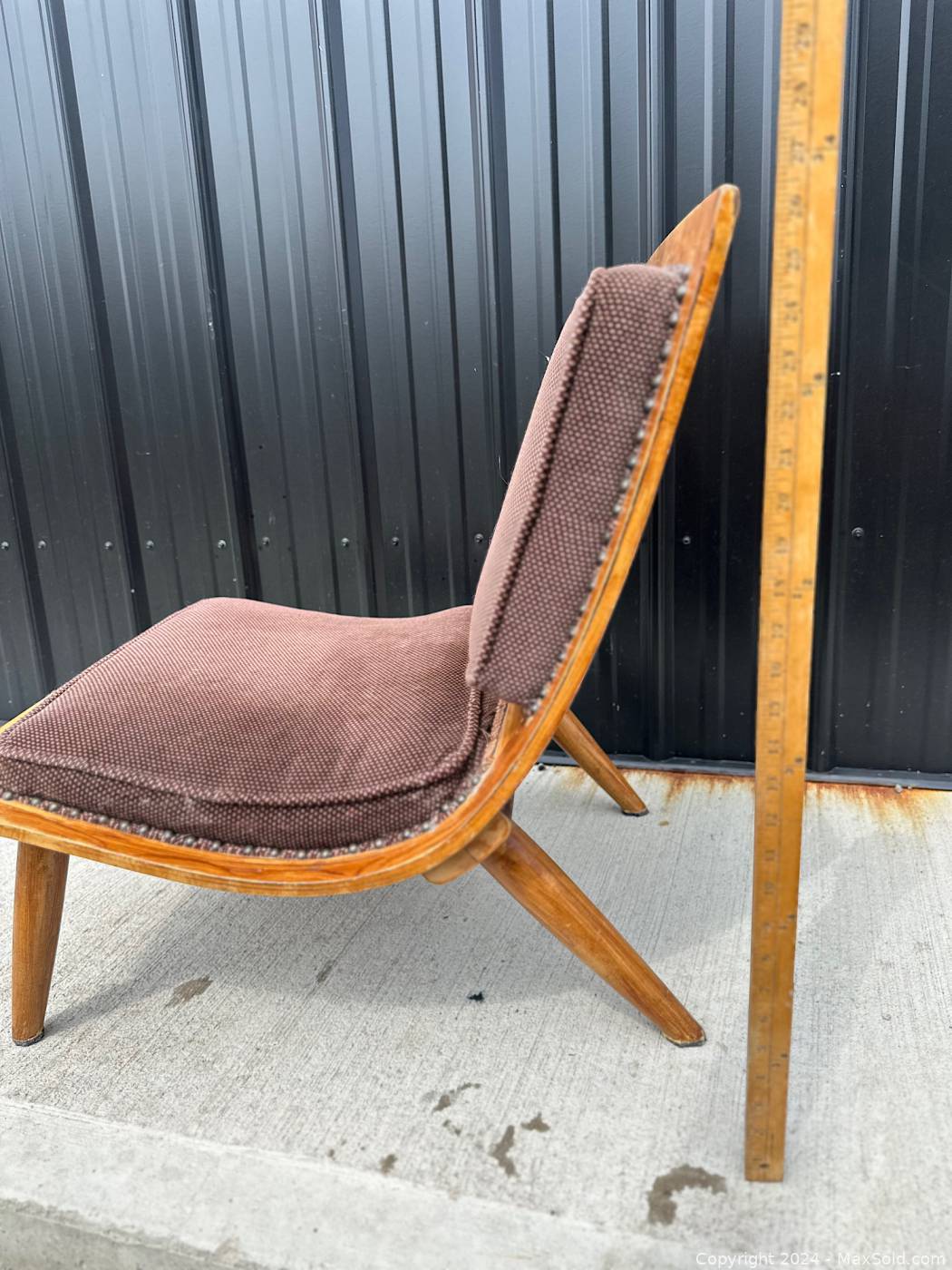 Vintage Scoop Lounge Chair by Carter Brothers | Maxsold