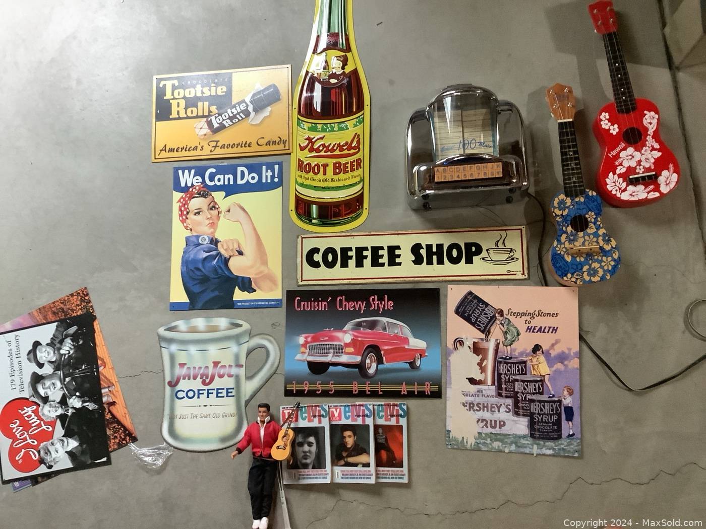 1950s Elvis Era Metal Art and Retro Decor | Maxsold