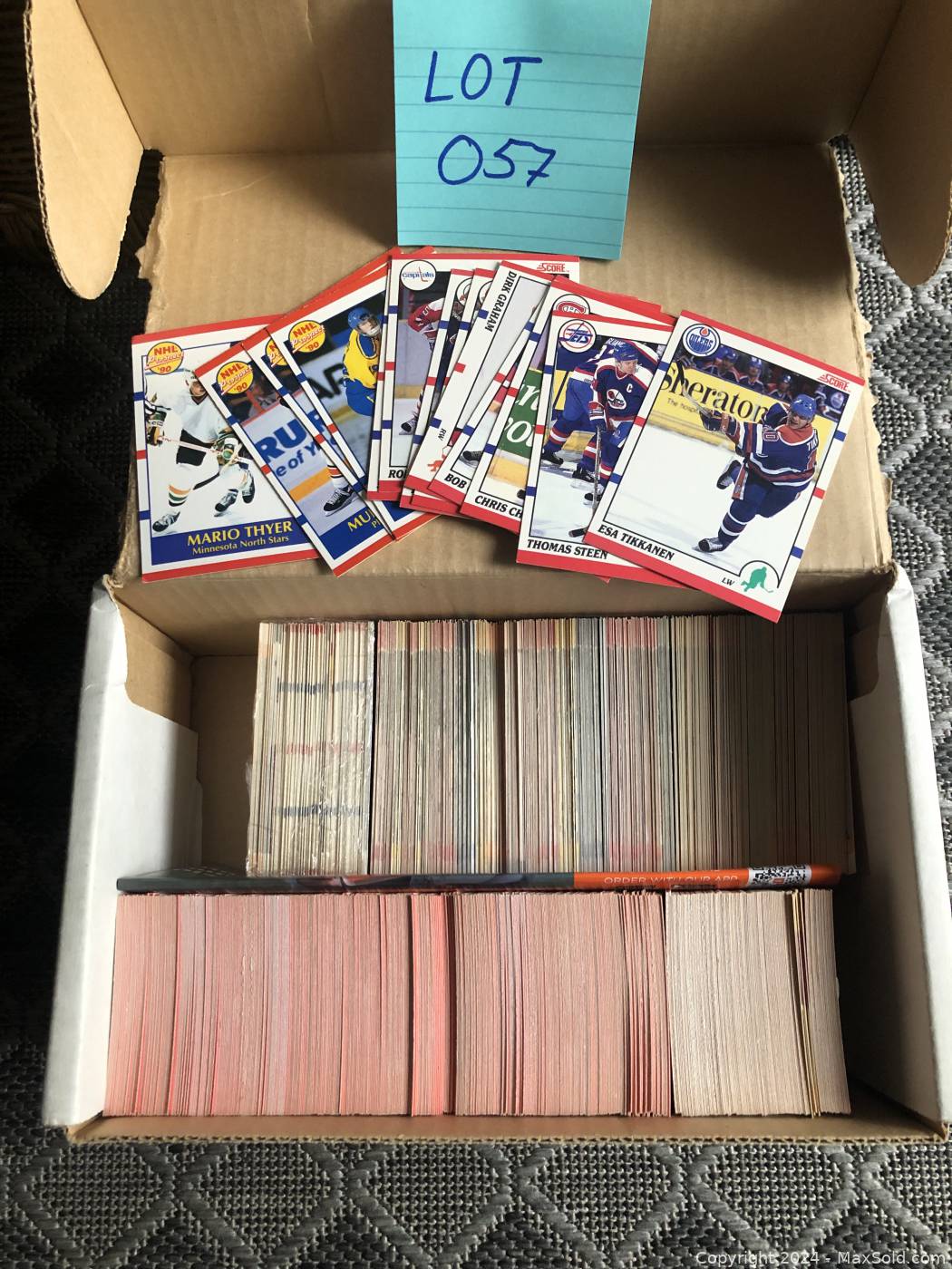 1,100+ Vintage Hockey Cards 1990-1991 Score and Pro Set | Maxsold