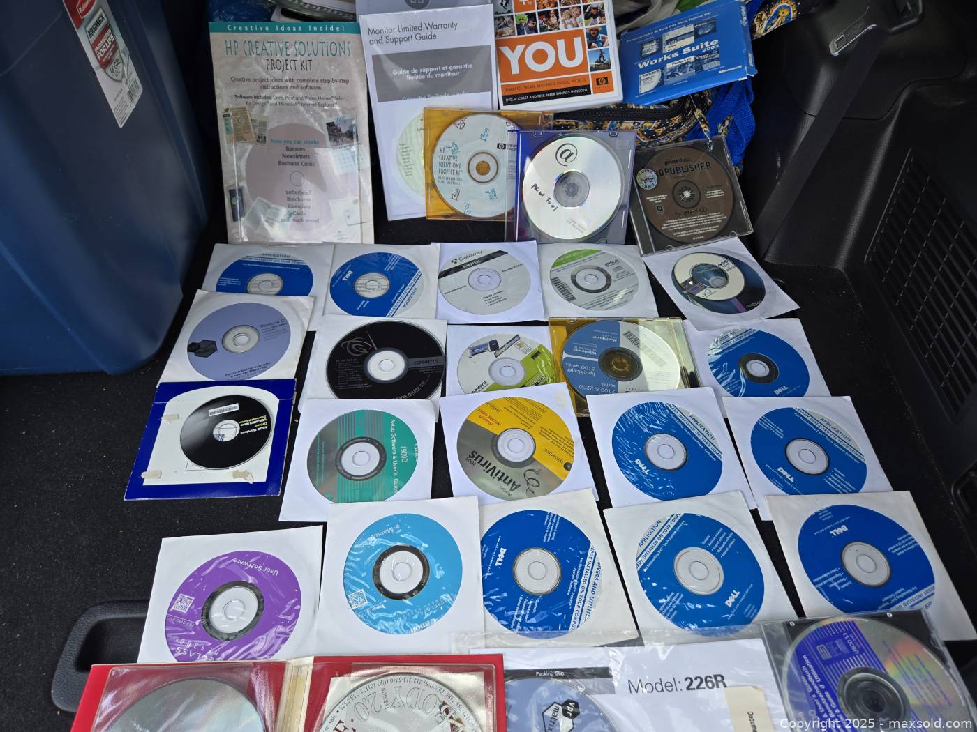 Assorted computer software discs and manuals | Maxsold
