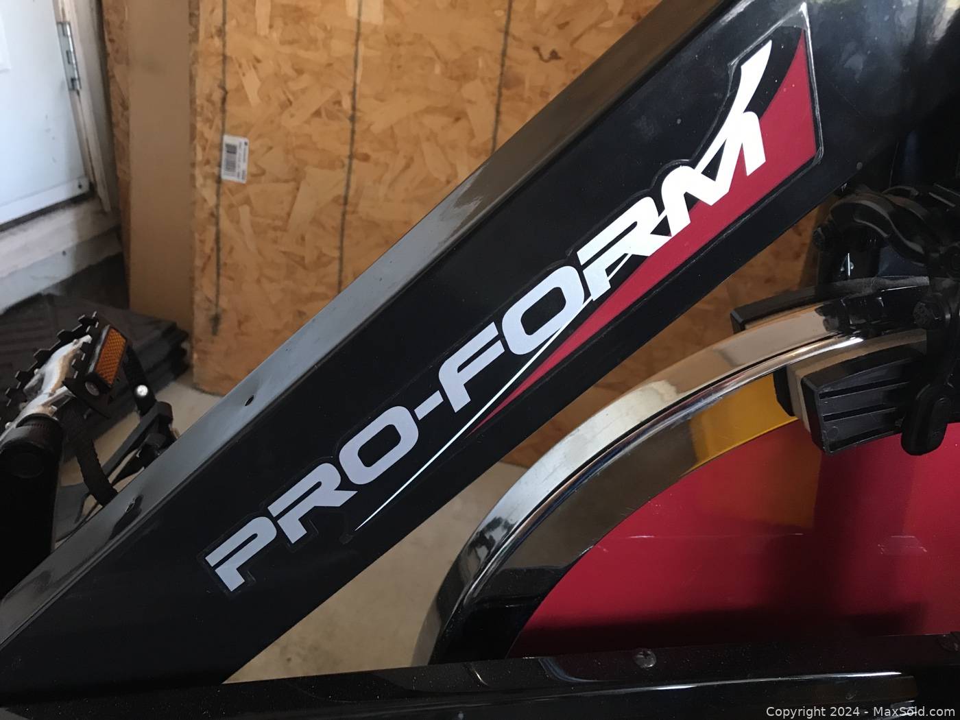 Pro-Form 290 SPX Exercise Bike | Maxsold