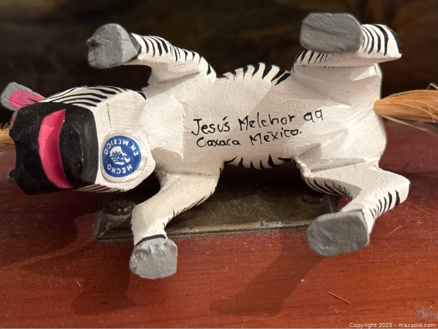 1999 Jesús Melchor Oaxaca Zebra Alebrije | Maxsold
