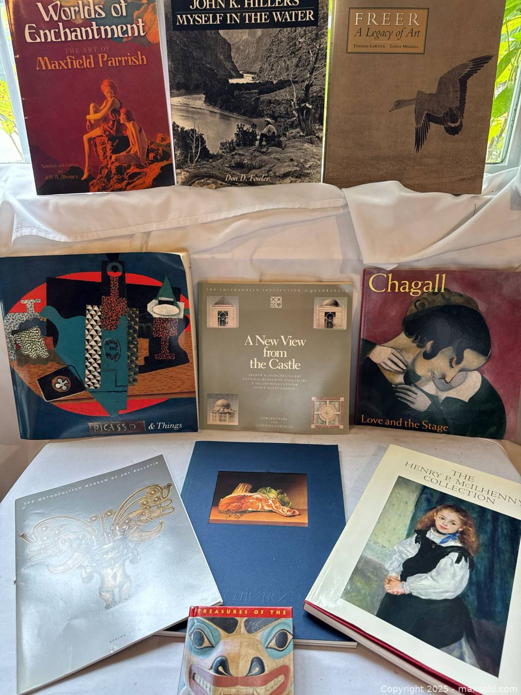 Art reference book collection, 10 volumes | Maxsold