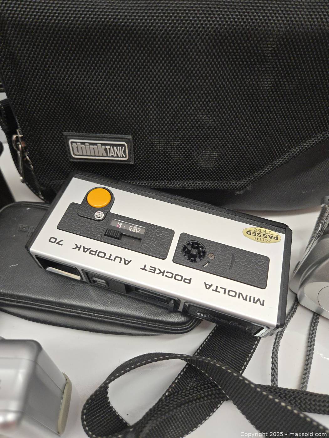 Vintage and Digital Camera Collection with Accessories | Maxsold