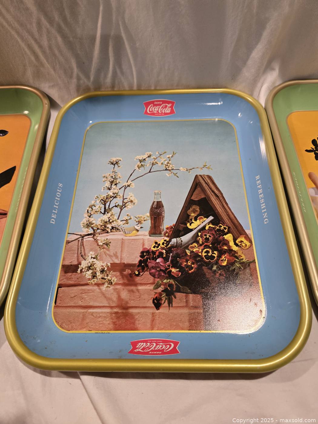 Three vintage Coca-Cola advertising trays | Maxsold