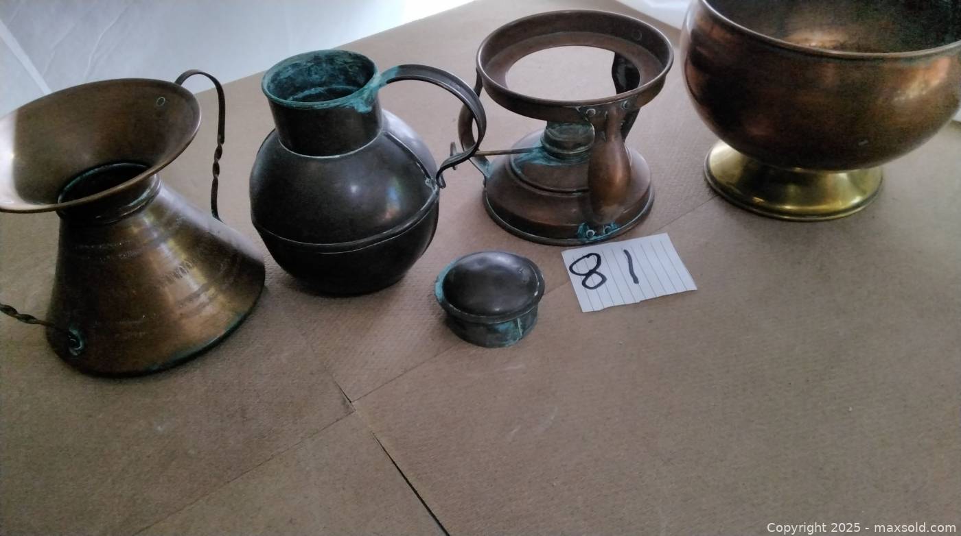 Brass decorative vessel bundle | Maxsold