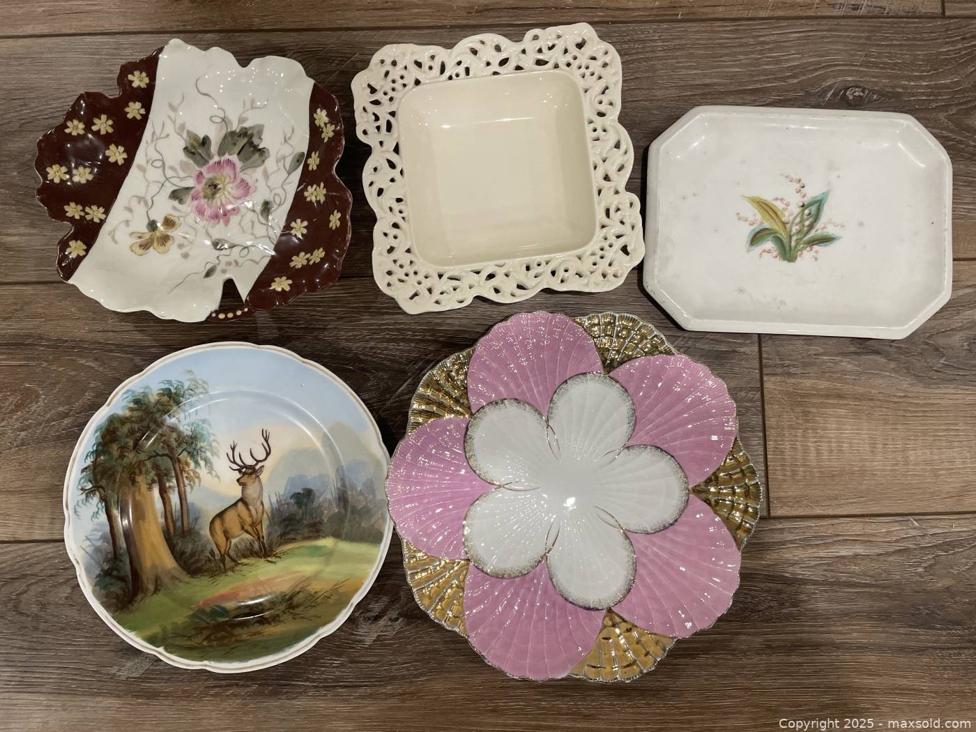 Decorative Plates Mixed Designs 14 | Maxsold