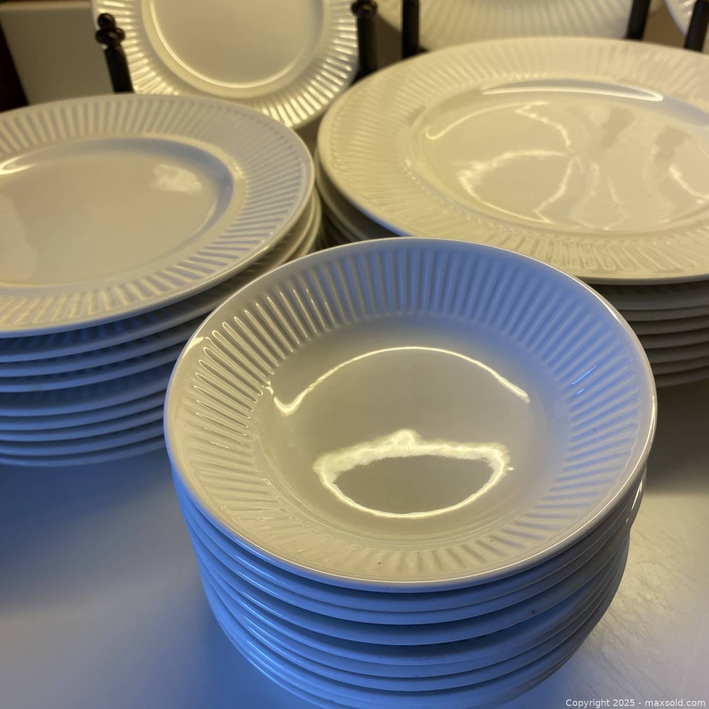 Johnson Bros. Athena white place setting for 10 | Maxsold