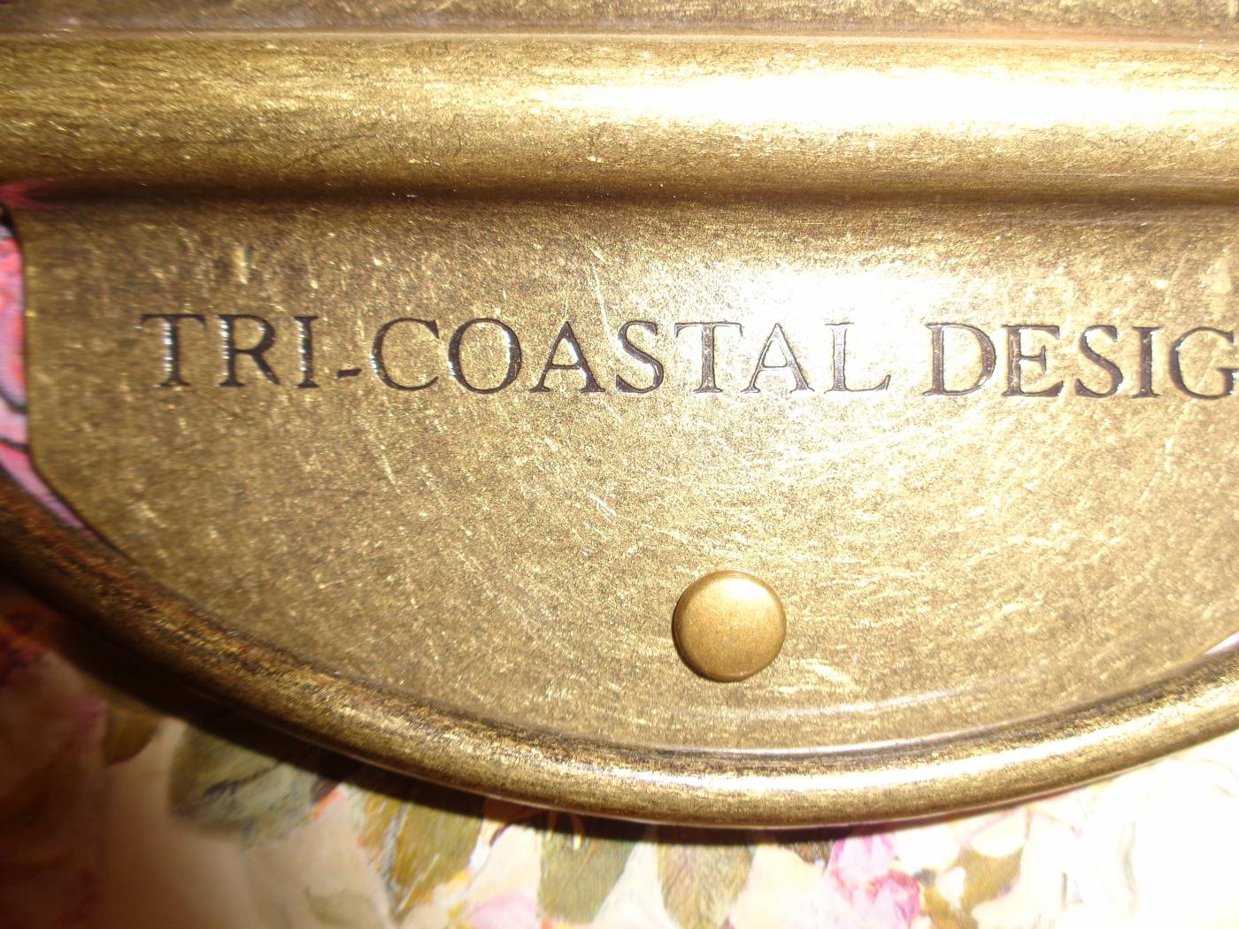 Tri-Coastal Design floral storage boxes | Maxsold
