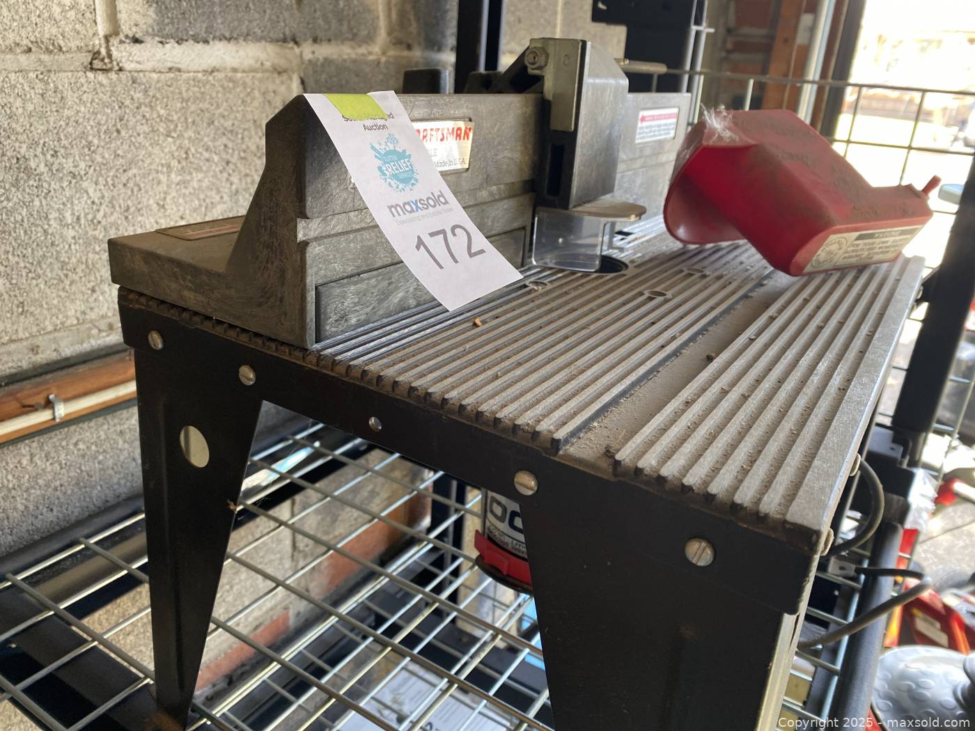 Sears/Craftsman Router Table with Router | Maxsold