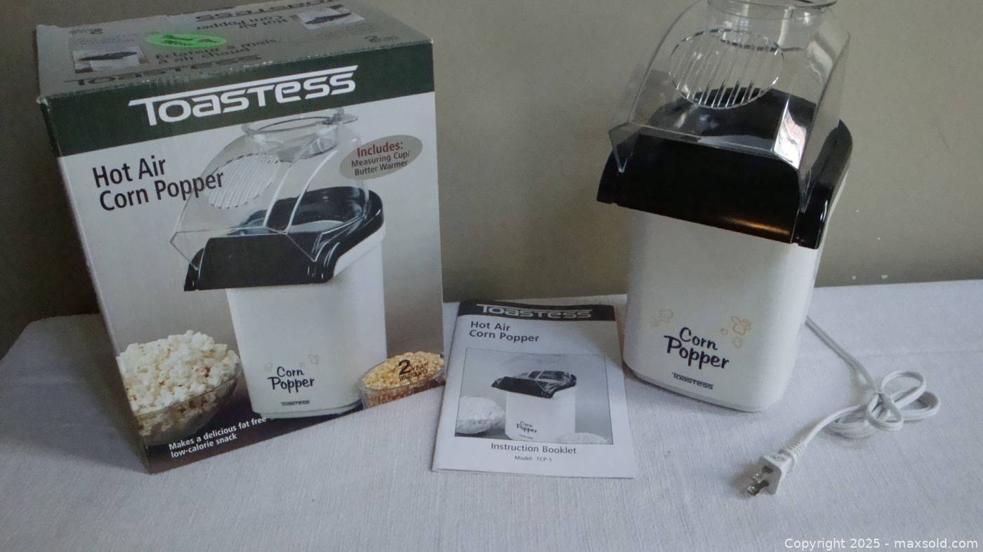 Toastess Hot Air Corn Popper with box | Maxsold