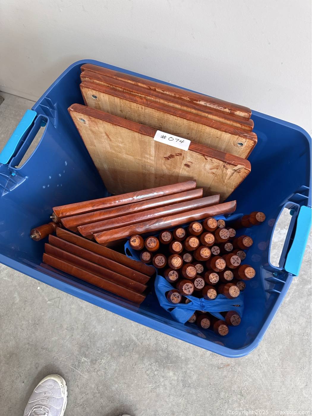 4 Sets Wooden Nesting Tables Unassembled | Maxsold