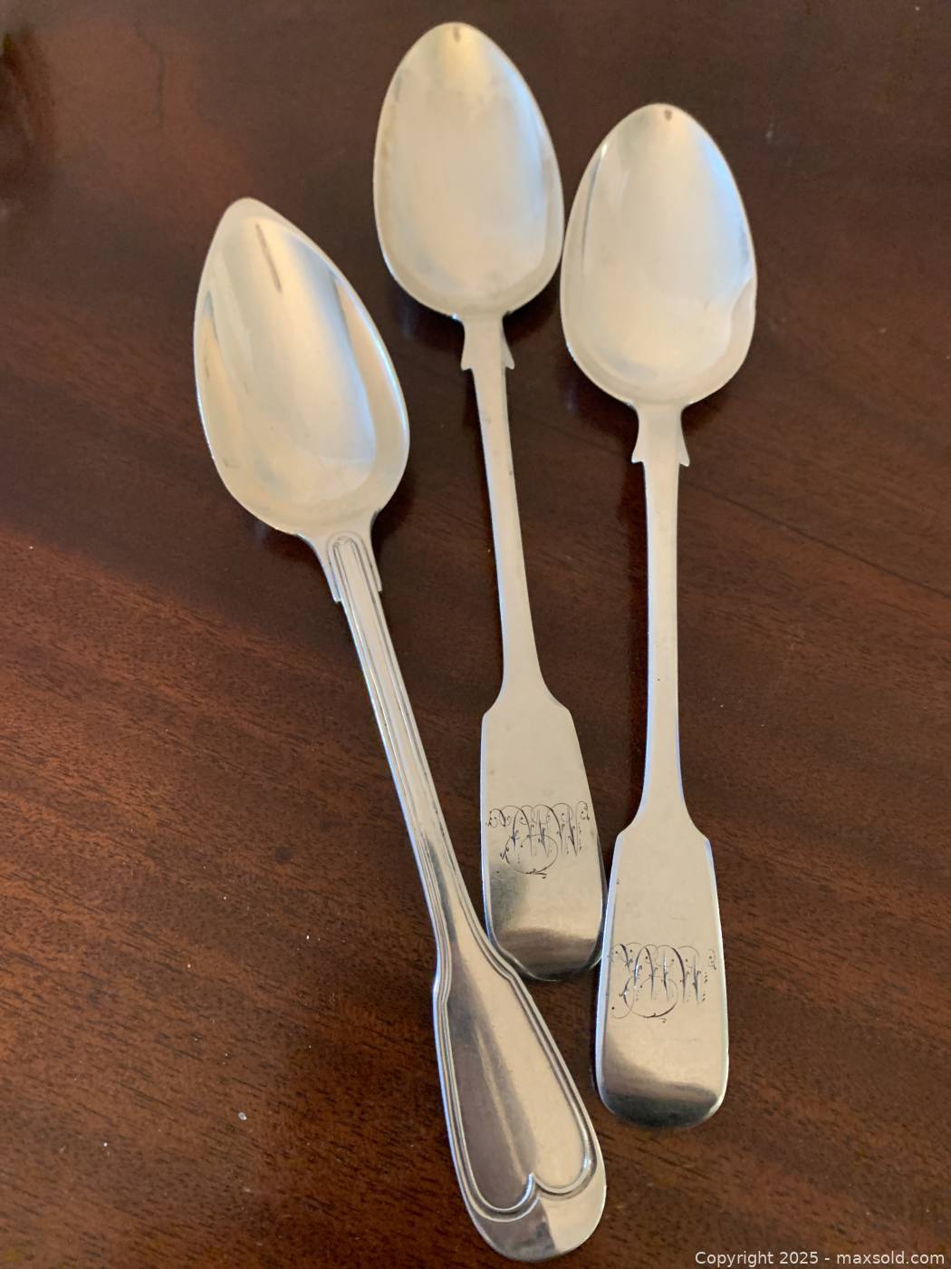Hallmarked sterling silver flatware, napkin rings & accessories, 20.2 ...