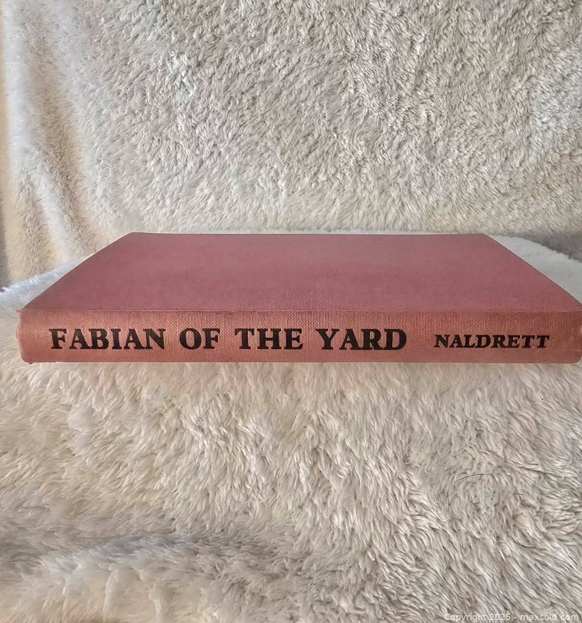 FABIAN OF THE YARD Book Signed by Robert Fabian | Maxsold