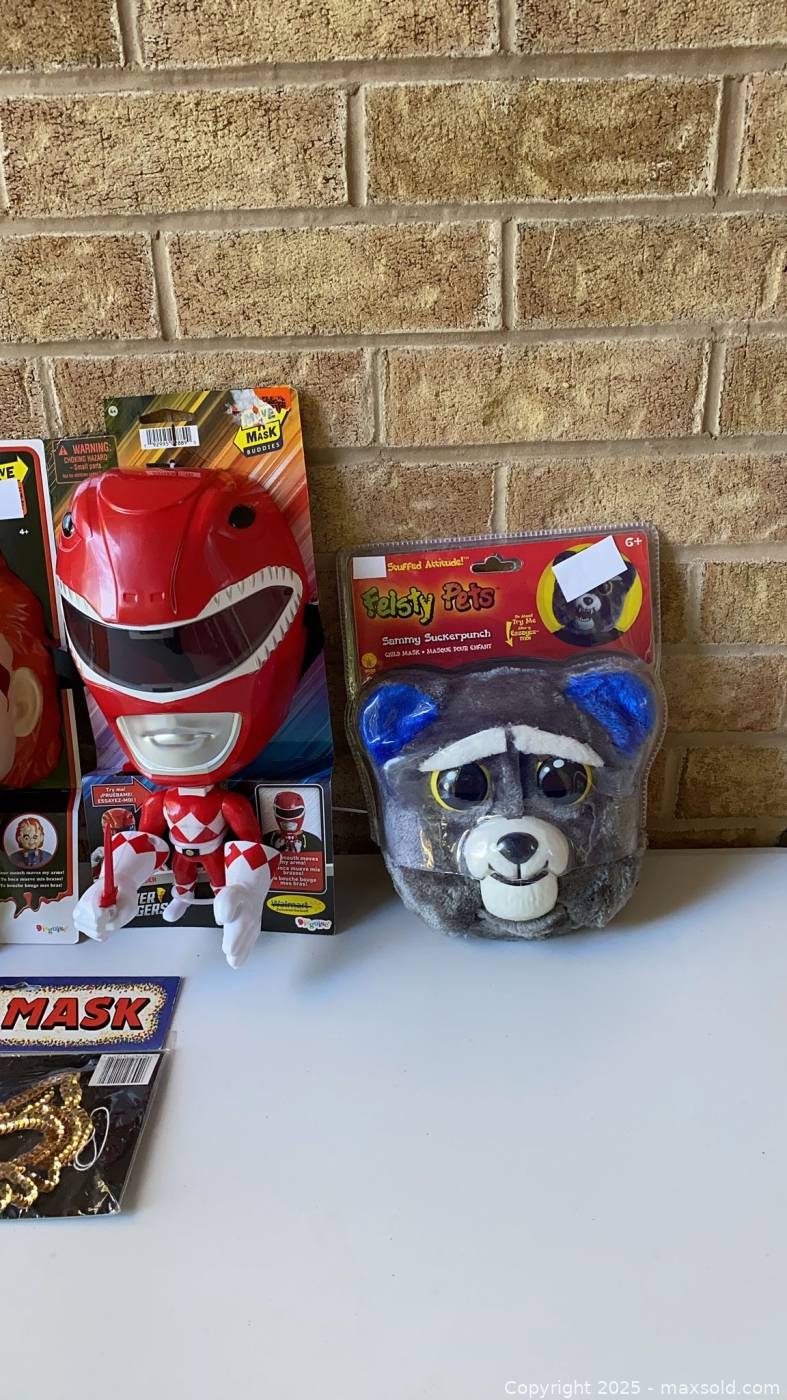 Feisty Pets Sammy Suckerpunch Plush, Power Rangers Red Ranger Mask ...