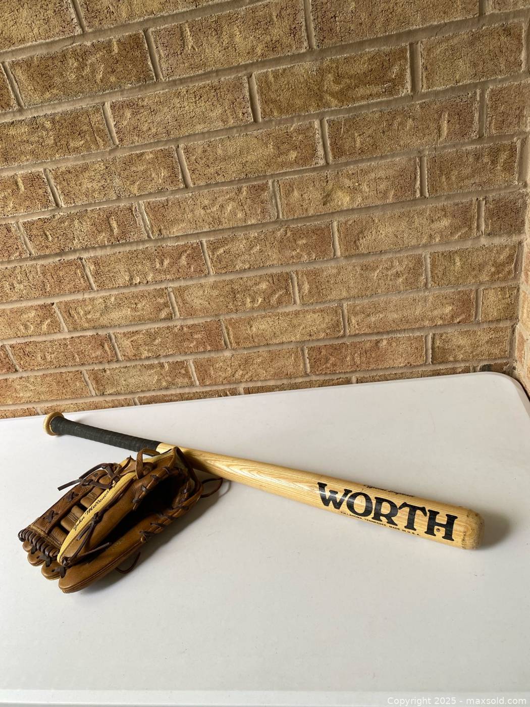 Worth 100SB wood softball bat and Glovesmith John Mellencamp 1250 right ...