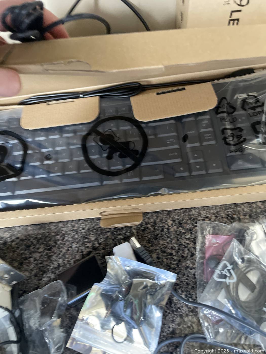 Office Keyboard, Computer Mouse, Floppy Disk Reader, Old Flip Phone ...