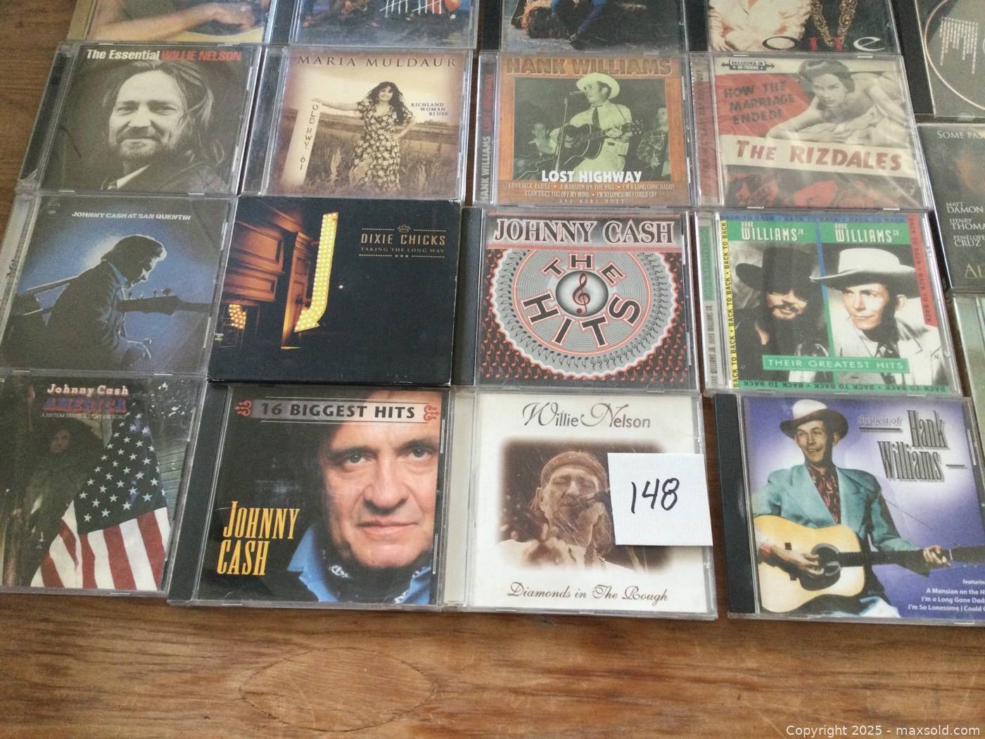 29 assorted country & folk music CDs | Maxsold