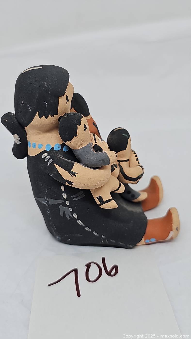 Storyteller Clay Figurine with 3 Children by Carol Suina of Cochiti, NM ...
