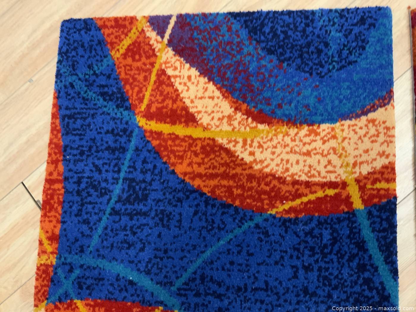 Pair of new 20" square floor mats | Maxsold