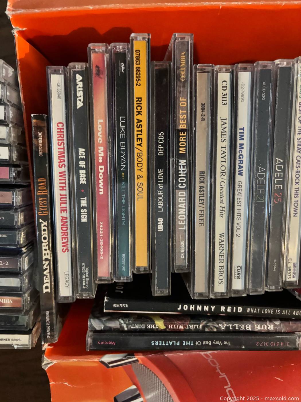 Assorted CD Albums Various Artists | Maxsold