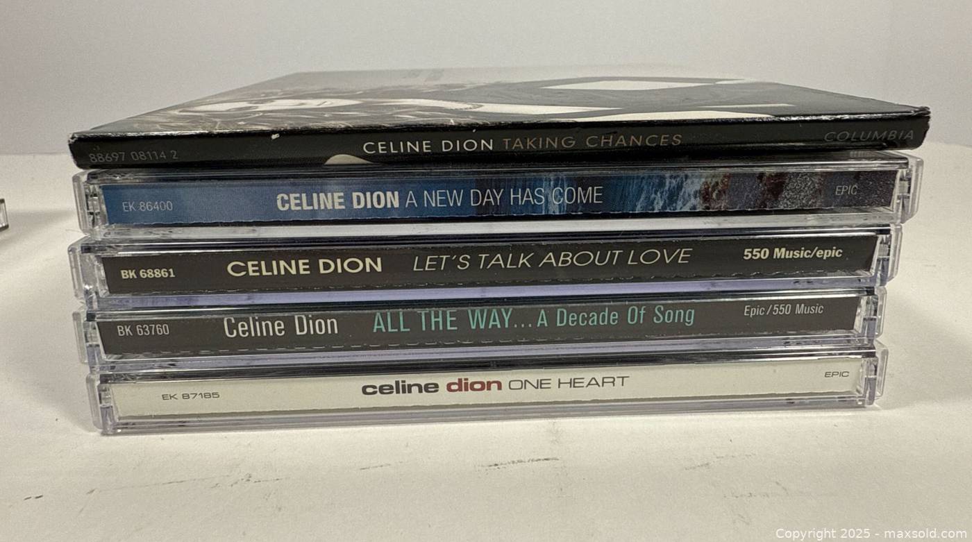 Collection of female artist CD albums | Maxsold