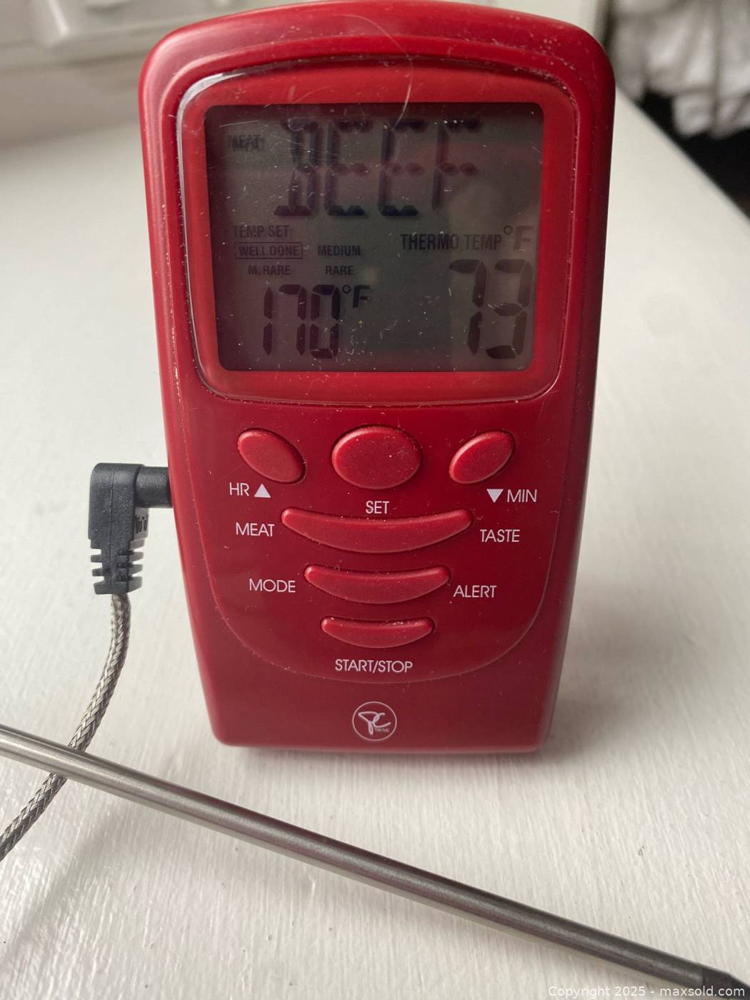 President’s Choice digital meat thermometer & turkey lacers | Maxsold