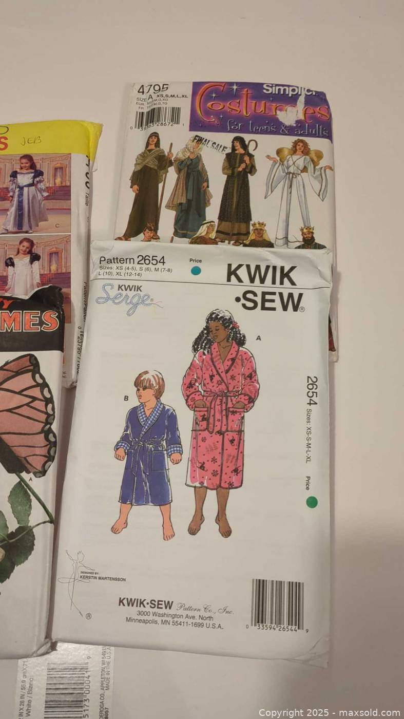 Kids costume sewing patterns & robe | Maxsold