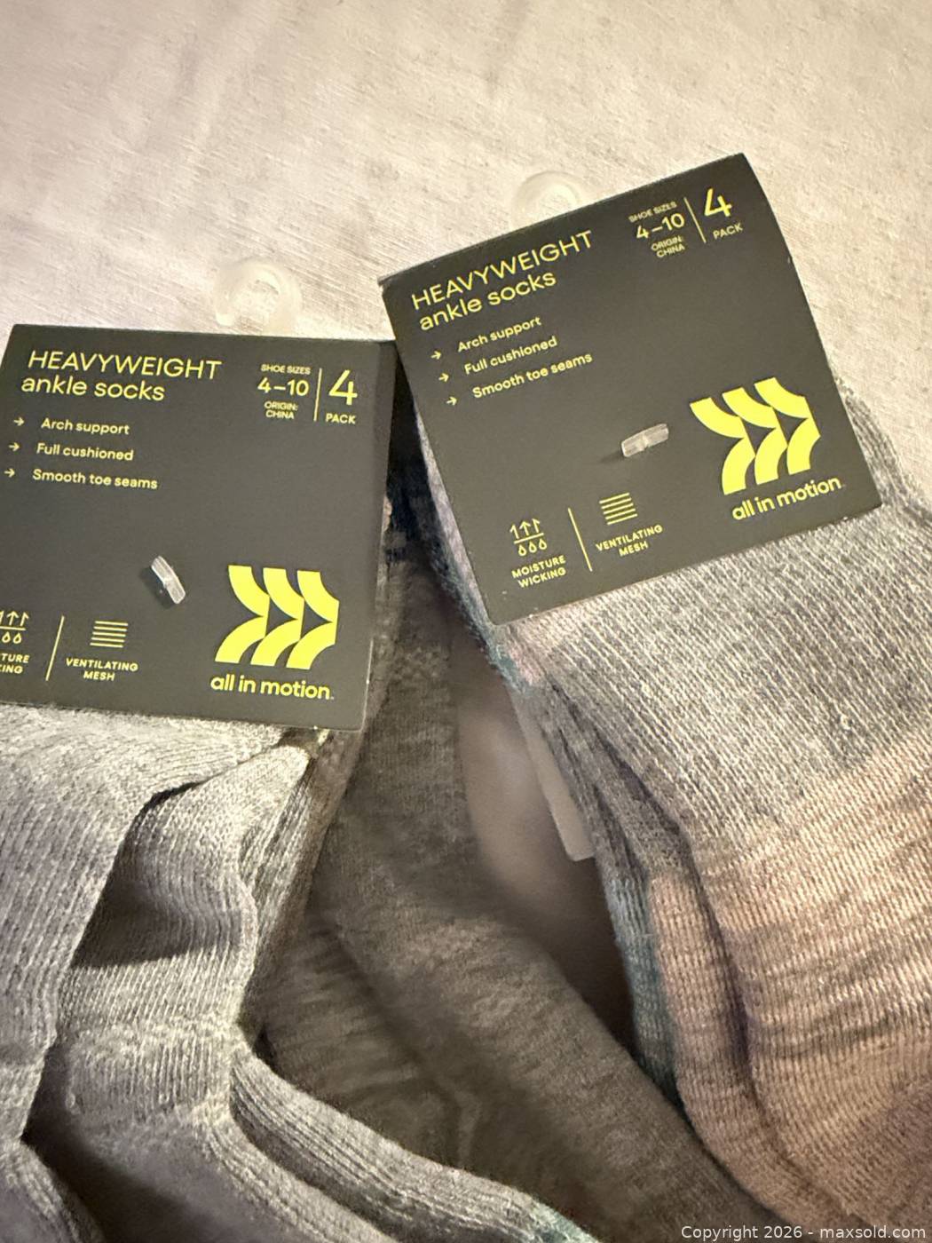 Two 4-packs gray heavyweight ankle socks | Maxsold