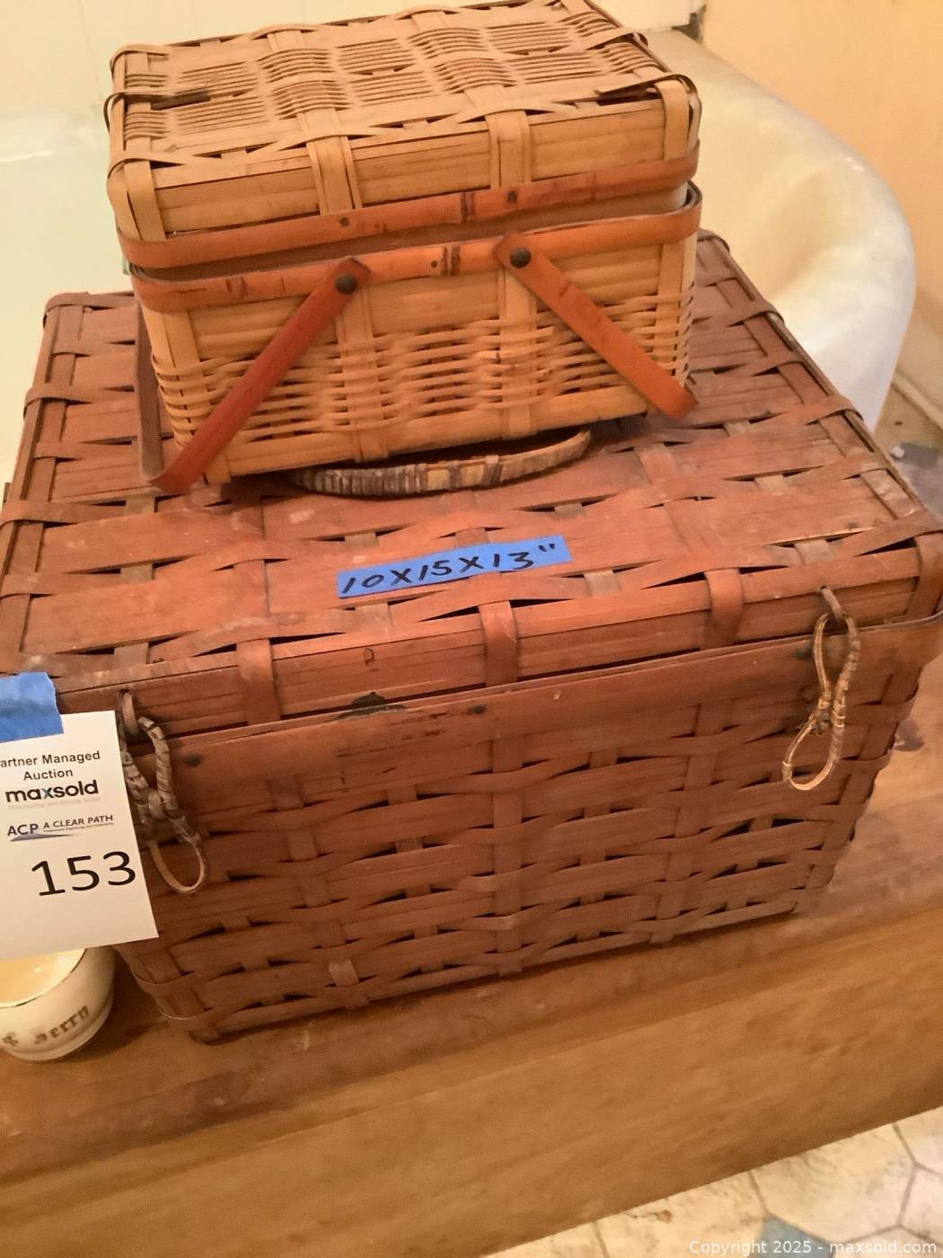 Tom & Jerry ceramic punch set, wicker baskets, wooden chest | Maxsold