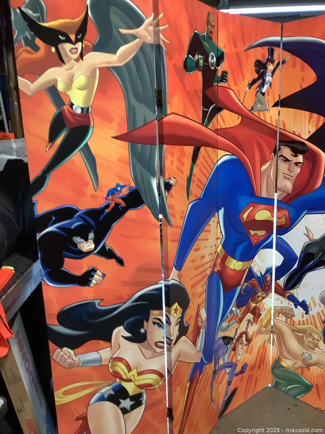DC Comics Justice League Canvas Room Divider, 6ft, 6 Panels | Maxsold