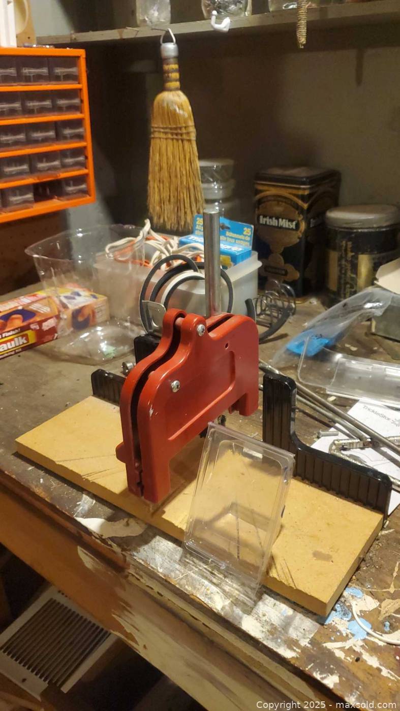 Workshop hardware and small tools lot | Maxsold