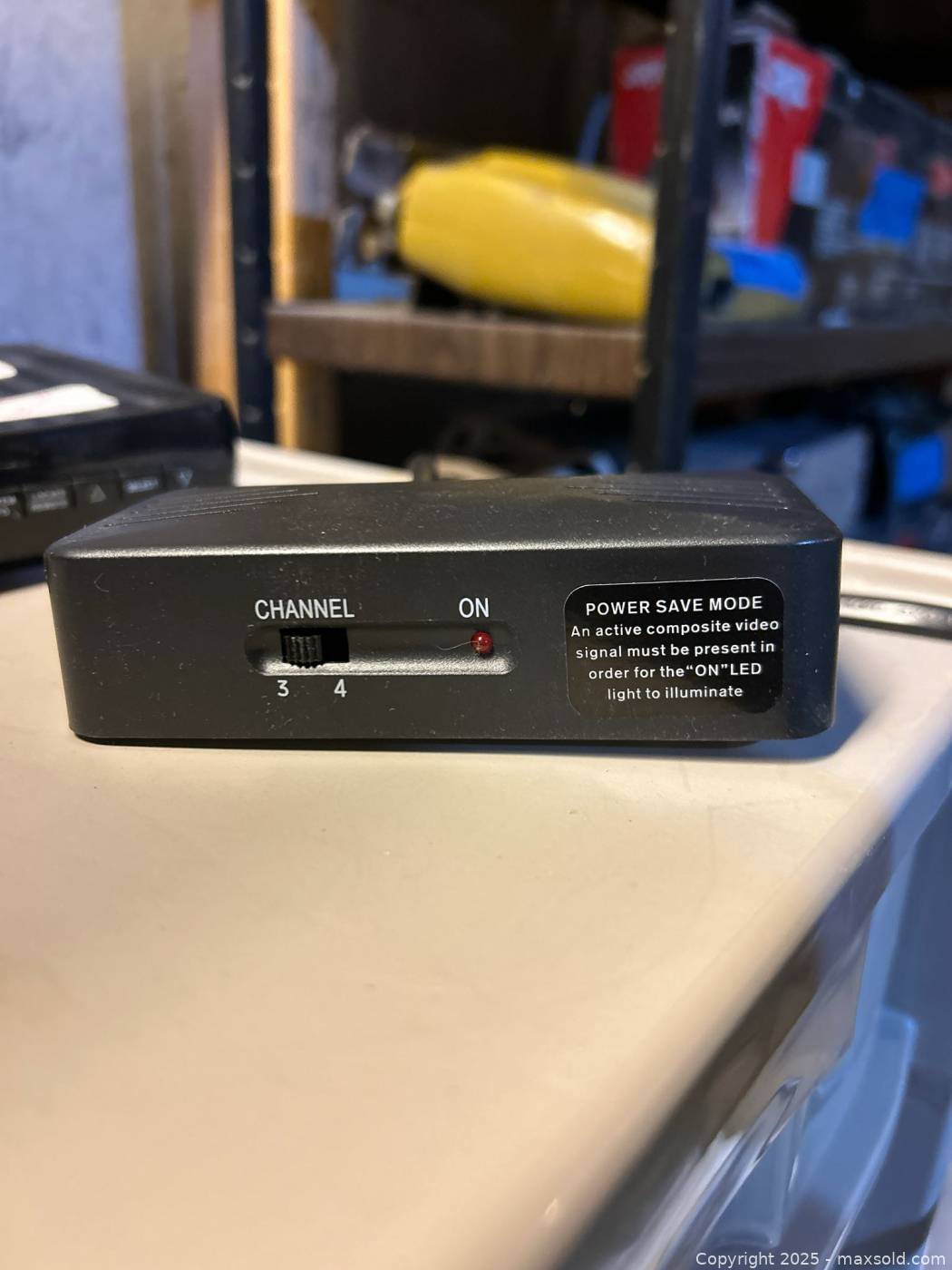 Dish Network Joey TV converter box with RF modulator and cables | Maxsold