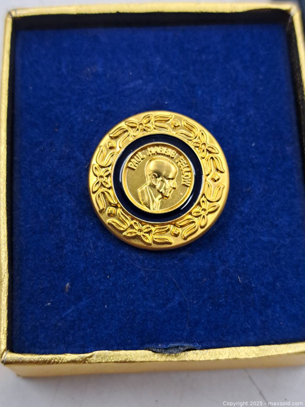 Paul Harris Fellow Lapel Pin with Box | Maxsold