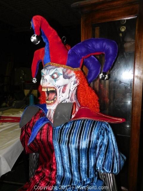 Jester Clown Half-Body Puppet Decoration | Maxsold